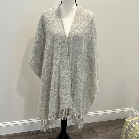 Universal Thread | Jackets & Coats | Universal Thread Shawl | Poshmark